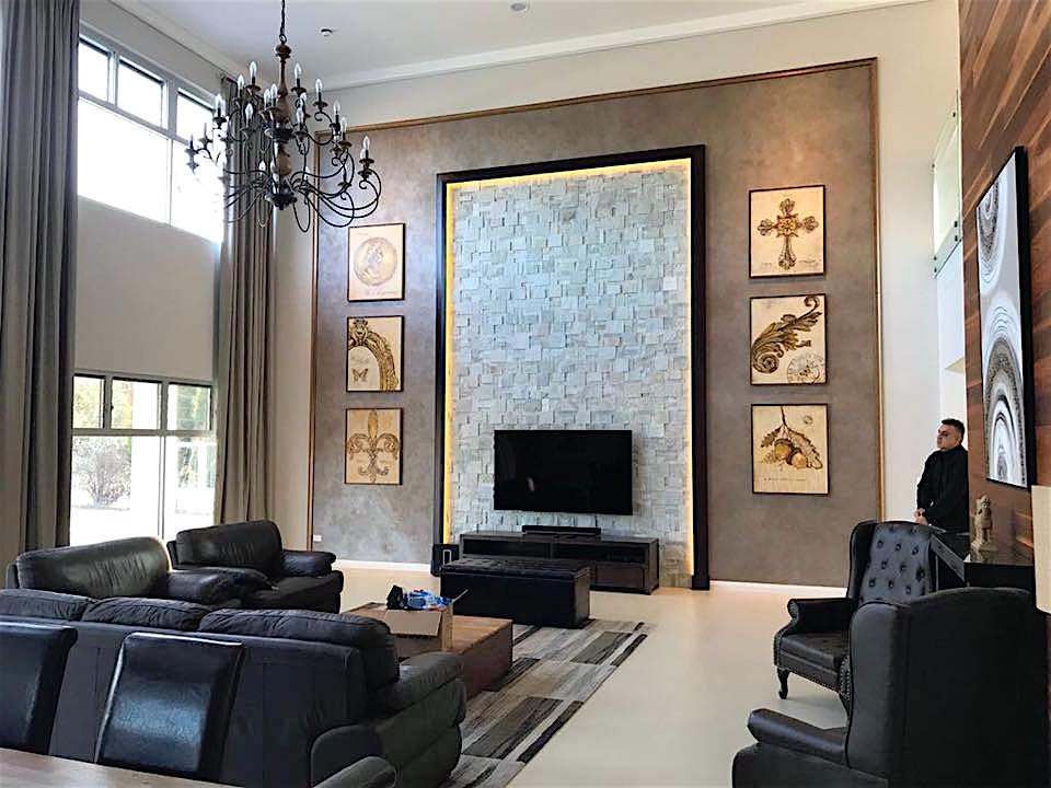 Fabulous wall finish for six metre high residential wall – Painted Image